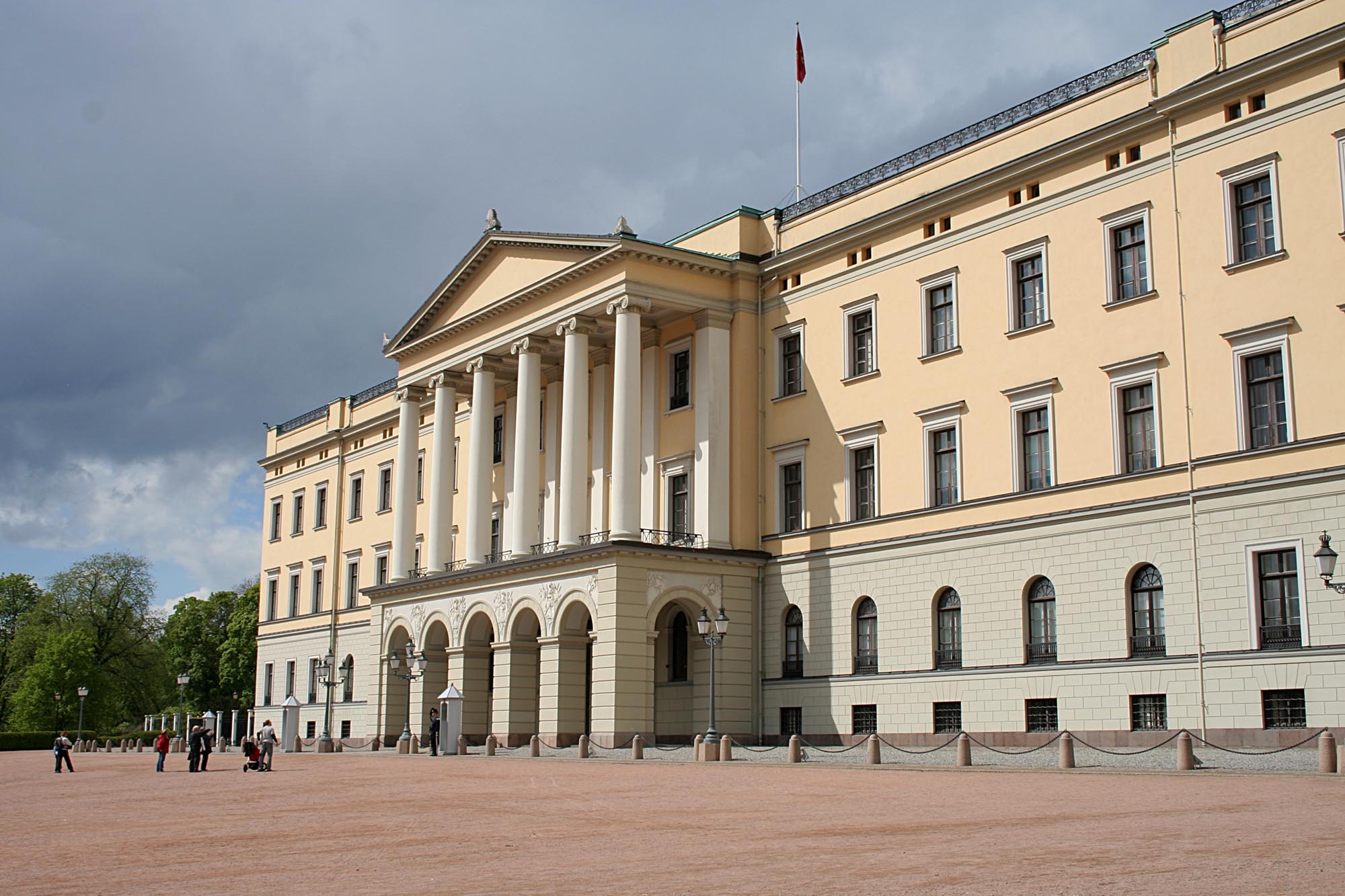 Slottet skal få universell utforming