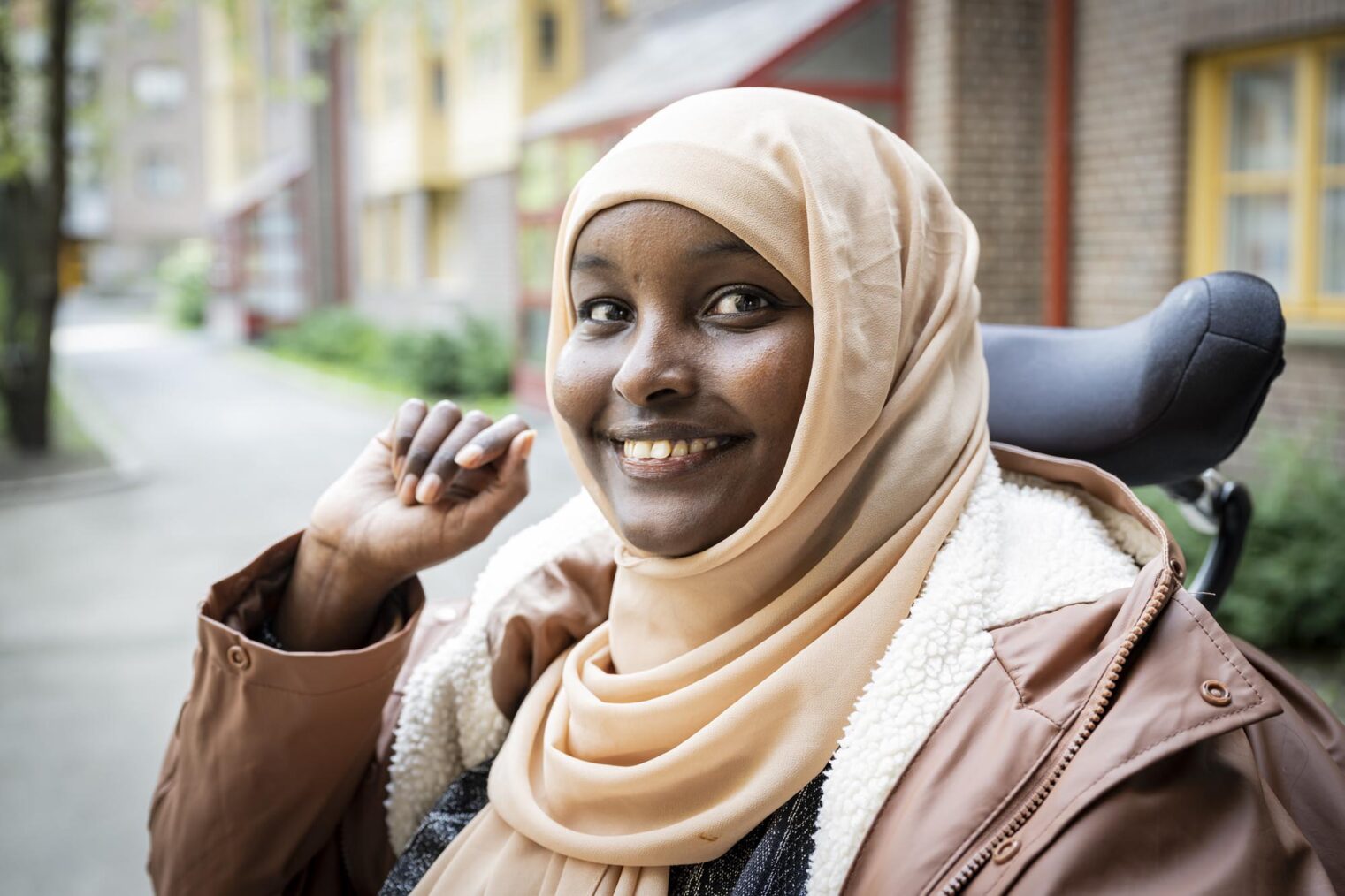 Habibo må bli liggende i senga med bleie for å spare BPA-timene til skolen