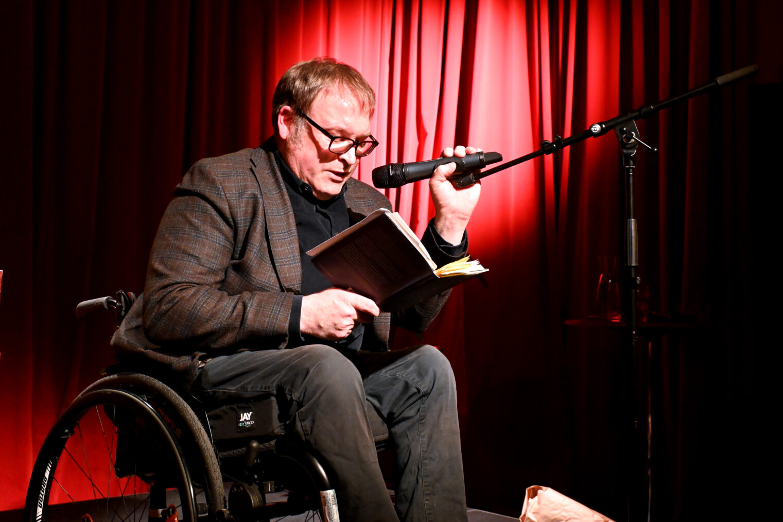 Ny bok om å være funksjonshemmet